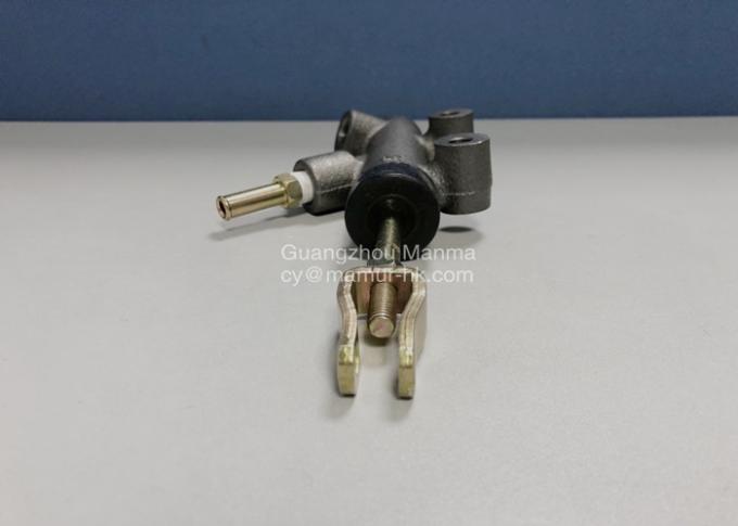 8-97048567-0 ISUZU Clutch Parts Clutch Master Cylinder For ISUZU NKR ...