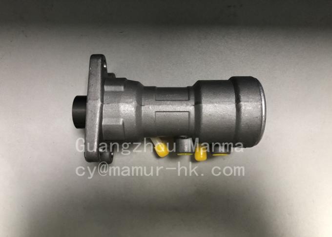 Brake Master Cylinder ISUZU Brake Parts For NPR NQR 8-98032617-0